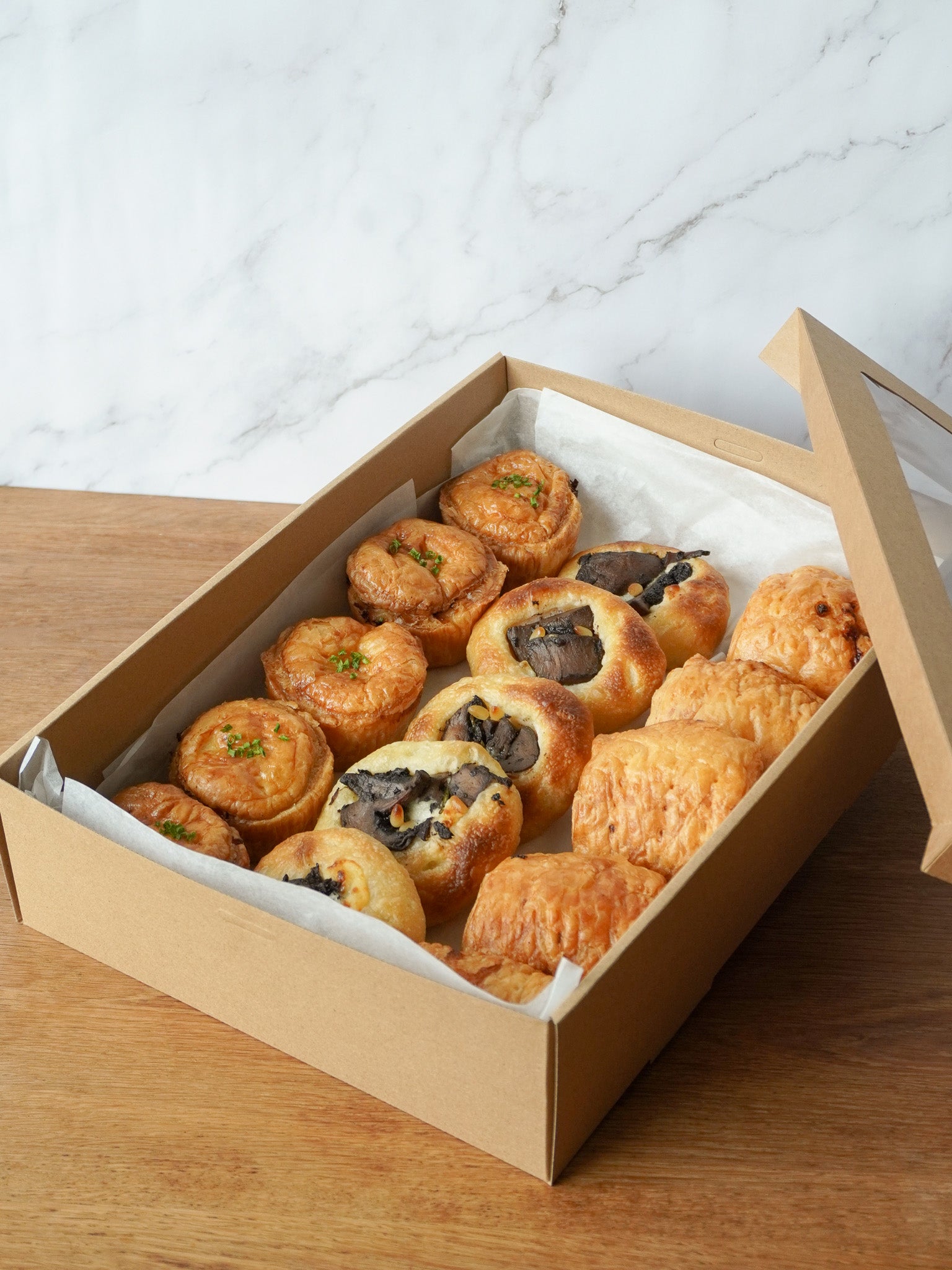 Assorted Mini Savoury Pastries Party Platter (15 pieces) – Plain ...