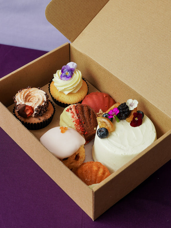 Cakes & Bakes Same Day Delivery – Plain Vanilla Online